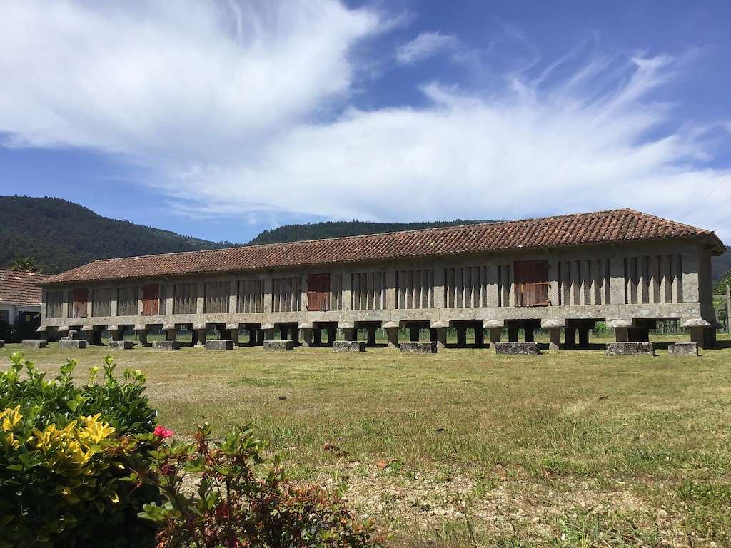 Hórreo de Poio
