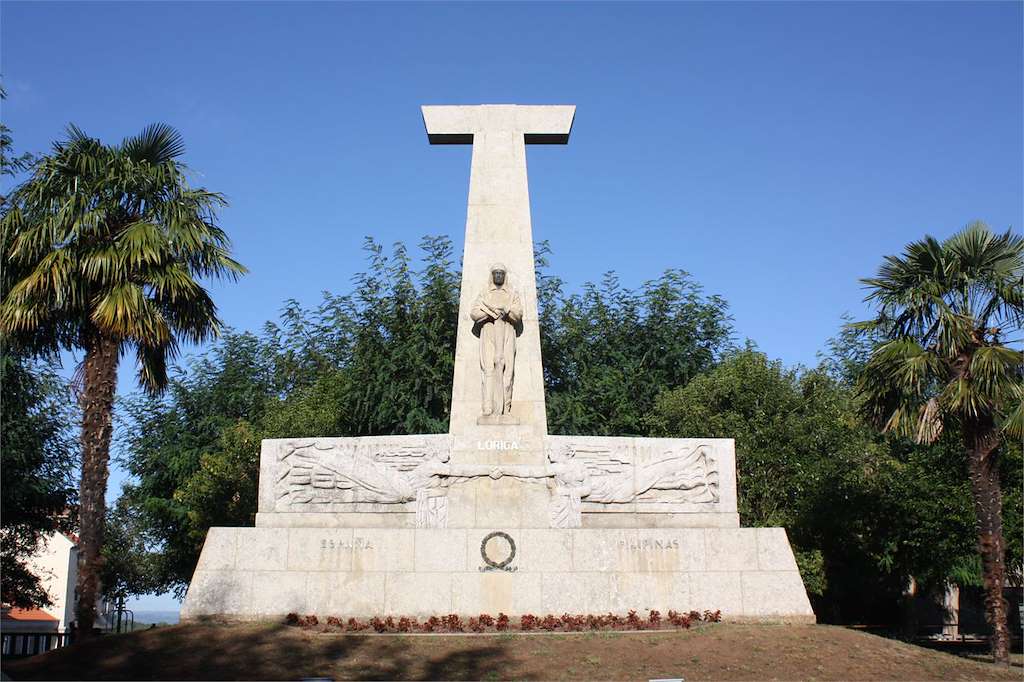 Monumento a Joaquín Loriga en Lalín