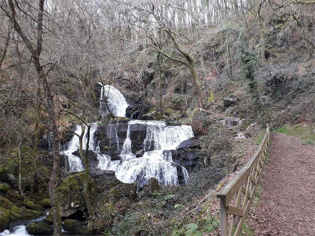 PR-G 202 - Ruta da Fervenza do Rexedoiro en Val do Dubra