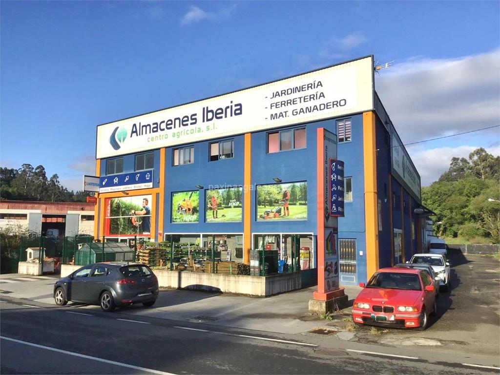 Centro Agrícola Almacenes Iberia en Sada