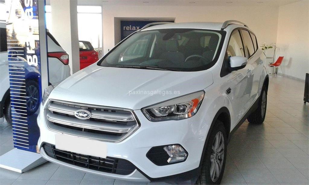 Automóviles Blanco Motor - Ford en A Estrada