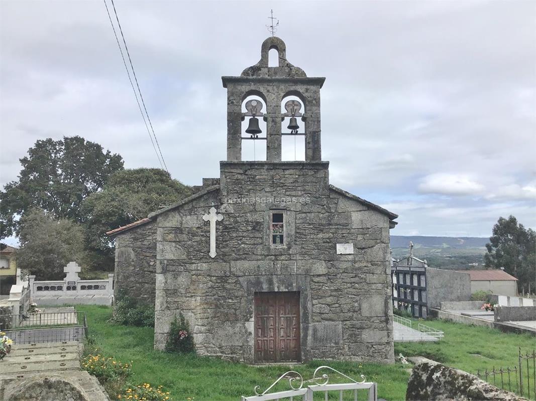 Capilla y Cementerio de Rañestras en Rodeiro