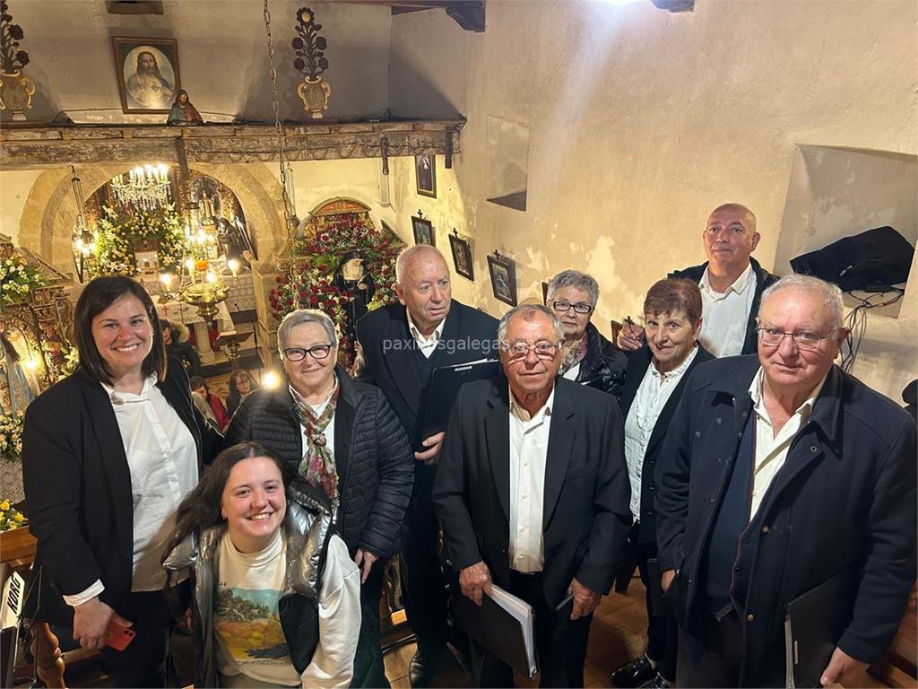 Coro Parroquial de Tremoedo en Vilanova