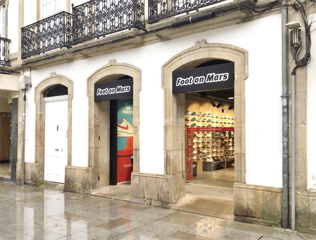 Tienda de Zapatillas Deportivas Foot On Mars en Lugo