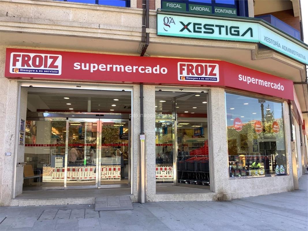 Supermercado Froiz en Sanxenxo (Areal, 10 - PORTONOVO)