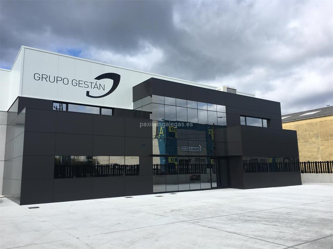 Contenedores Gestán Conteco en Arteixo