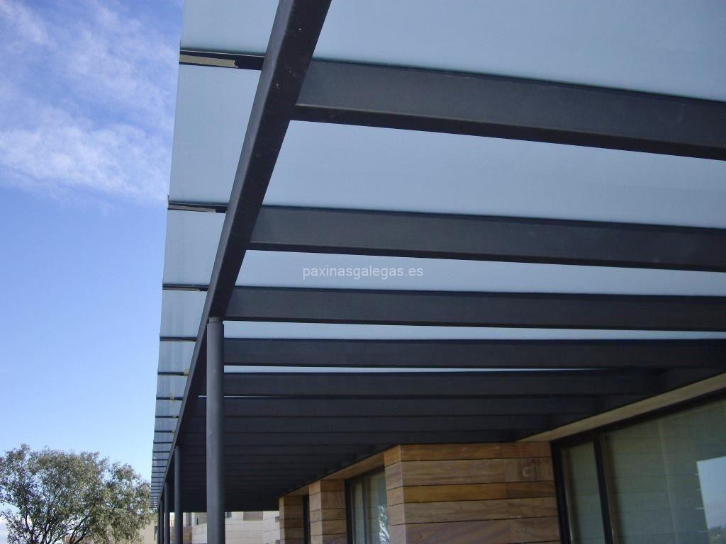 J. Rey Aluminios en Pereiro