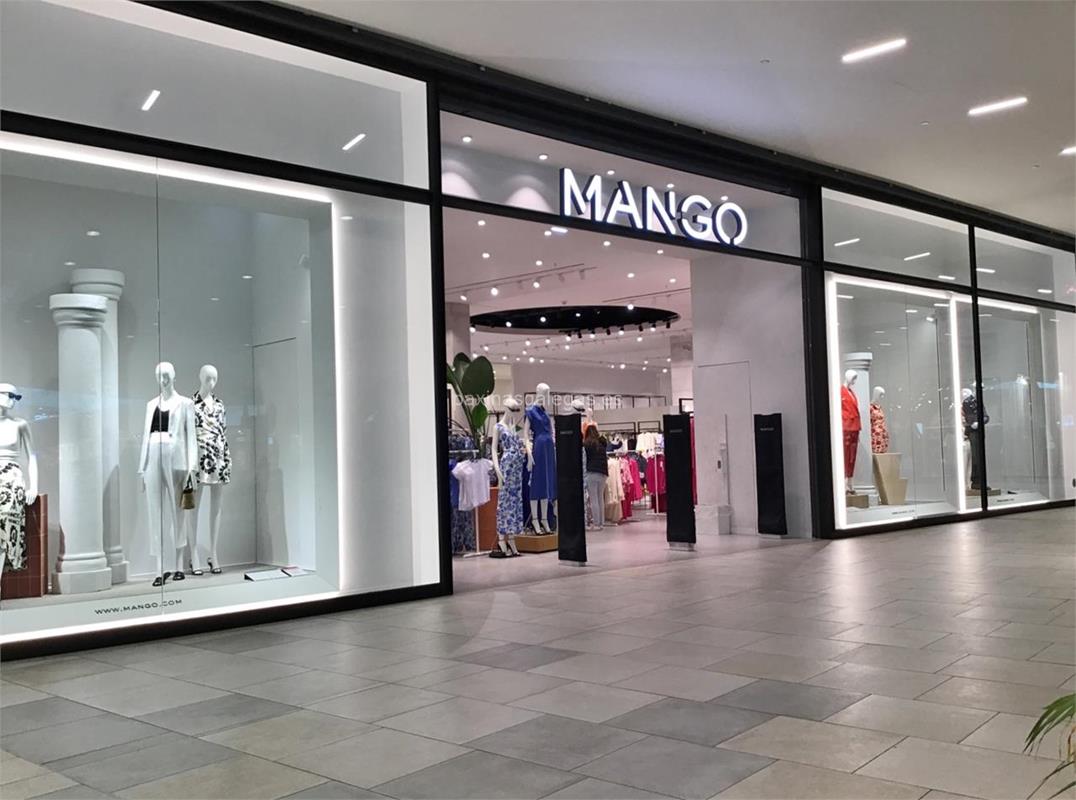 Tienda de Ropa Mango en Vigo (Pza. Estación, 1 )