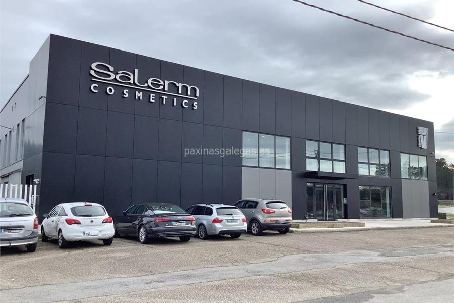 Productos de Peluquería Salerm Cosmetics en Caldas