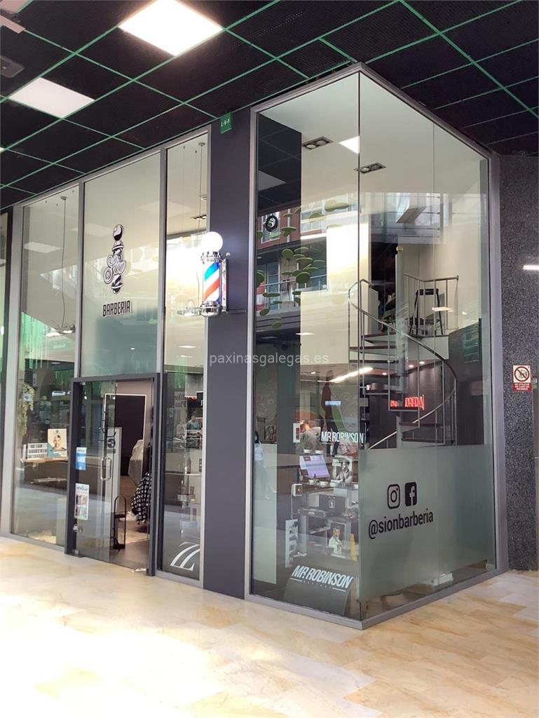 Sión Barbería en Santiago
