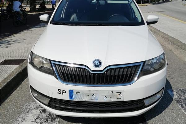 Taxi Lucy Yaneth Ríos Betancour en Nigrán